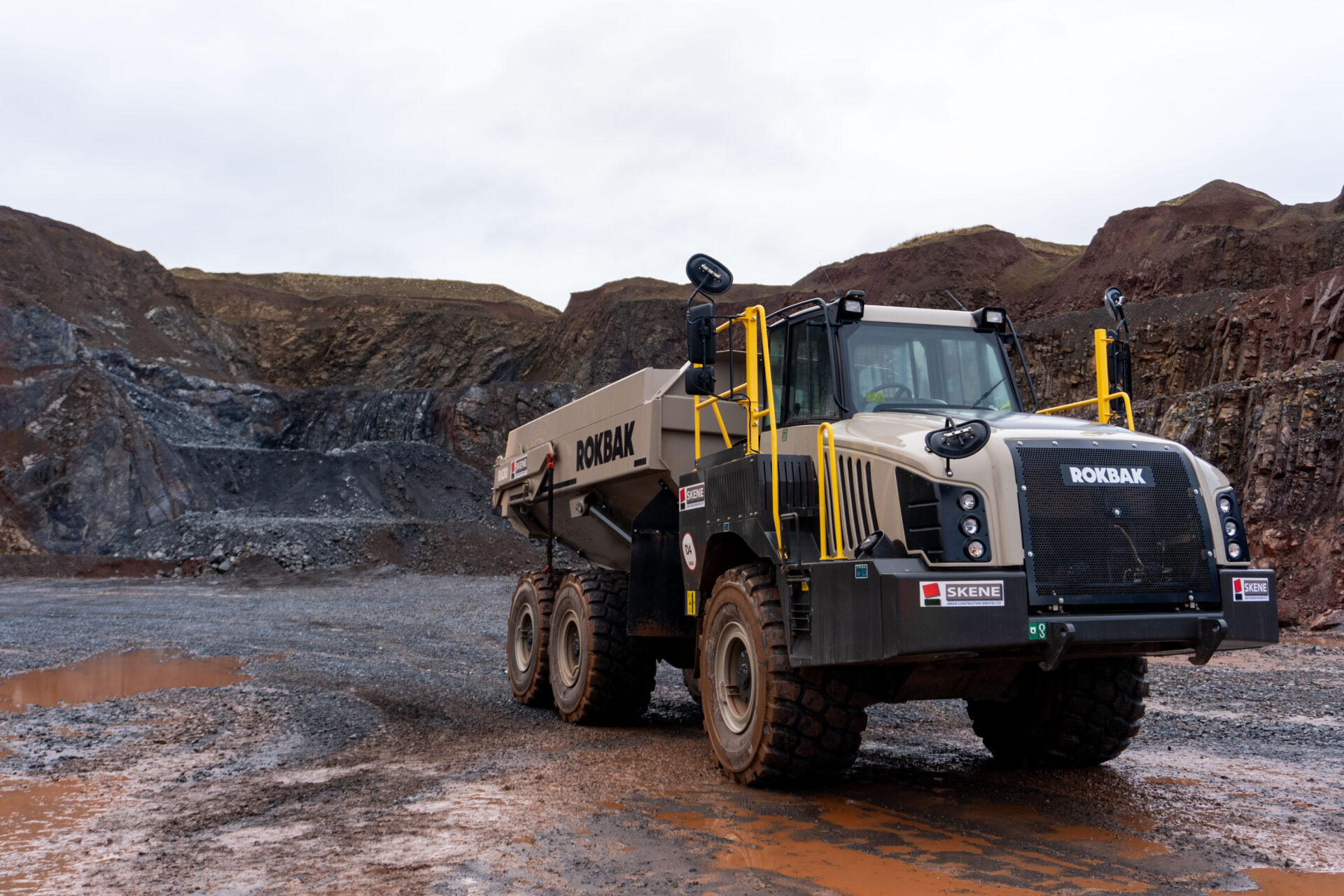 Rokbak RA30 delivers on all fronts for Skene Group - Rokbak